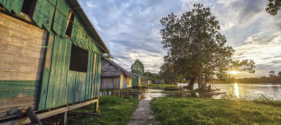 Viaje para o Amazonas e veja os rios com pacotes de viagem exclusivos ...